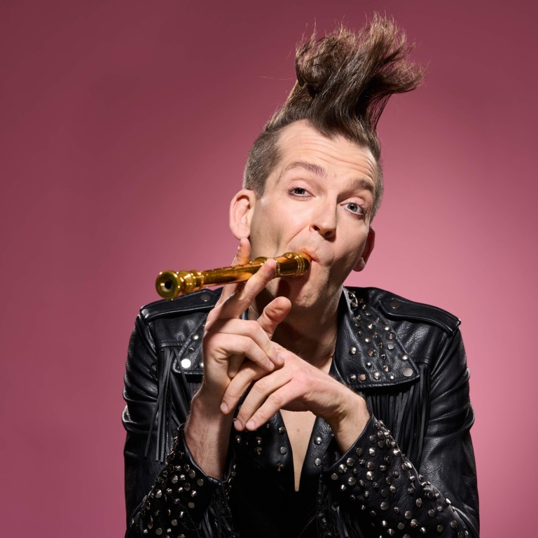 Gabor Vosteen | Künstler Portrait und Tickets | spezial Club